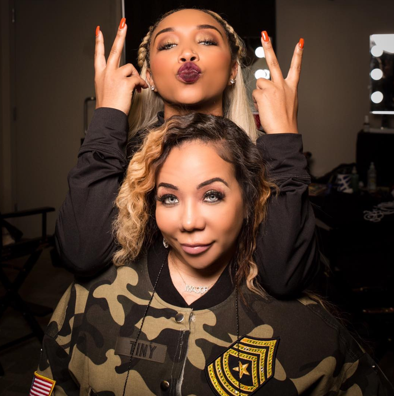 Cute Mommy Daughter Moments Between Tiny Harris And Her Oldest Daughter Zonnique - Essence